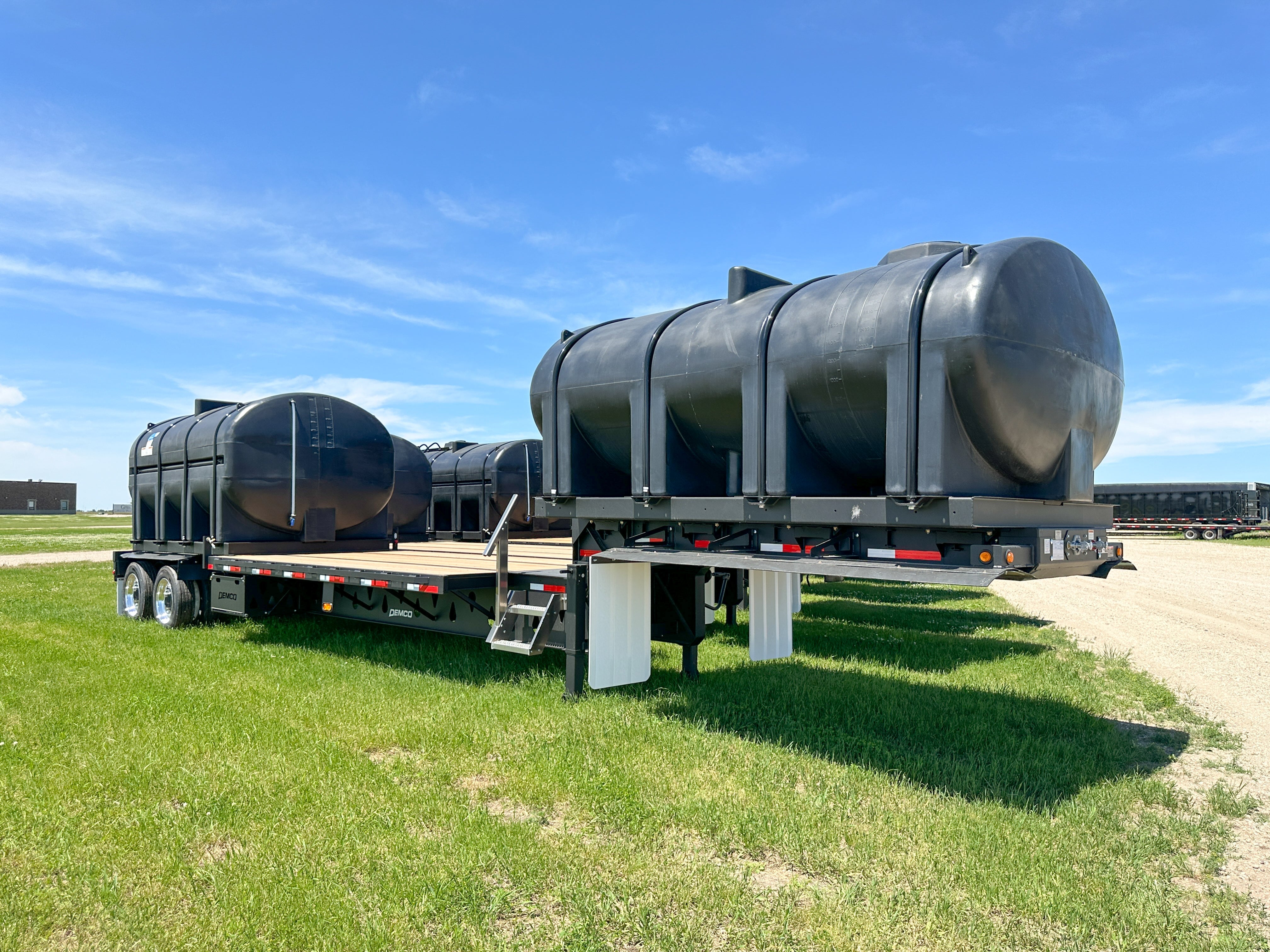 Liquid Tender Trailers – Keast Enterprises Equipment